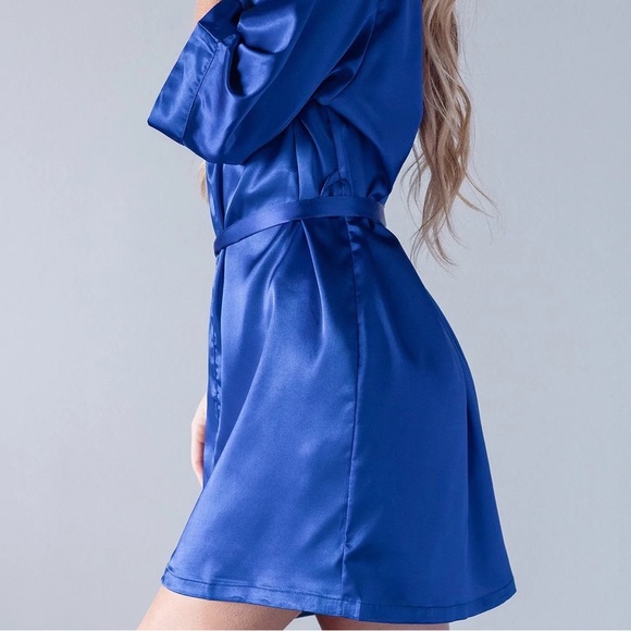 Pretty Robes | Intimates & Sleepwear | Nwot Dark Blue Satin Bridal Robe ...